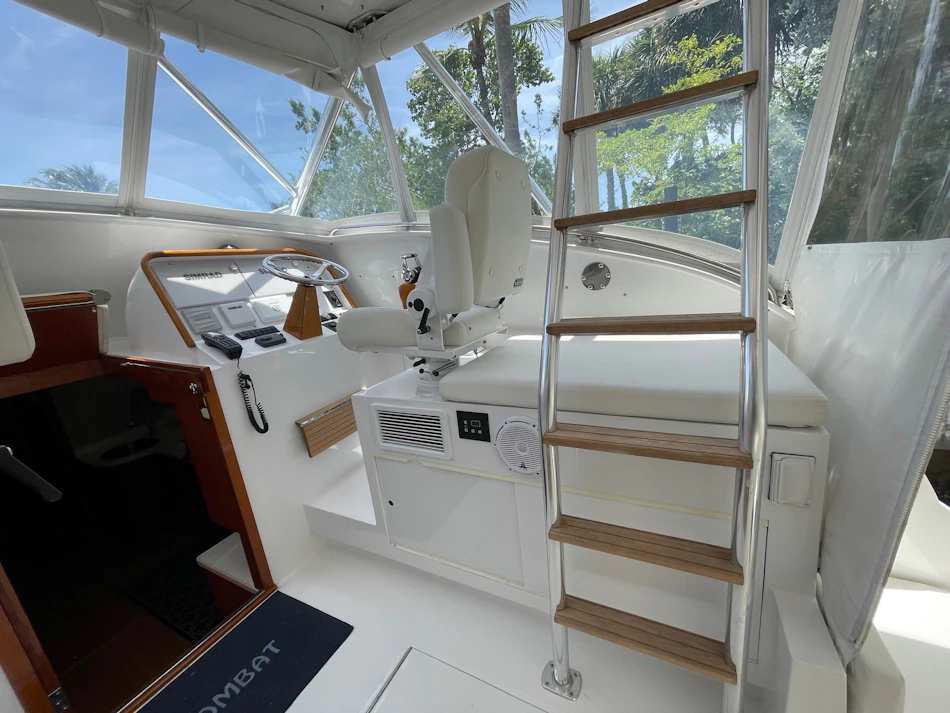 Wombat - 50ft Huckins Yachts 2015 - Boathouse Auctions
